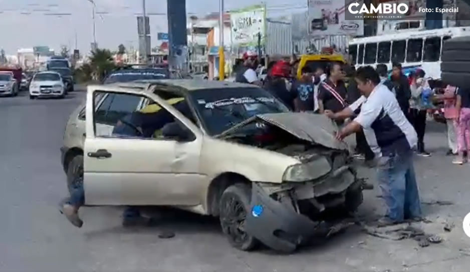 Aparatoso accidente deja una mujer lesionada en la Puebla-Tehuacán a la ...