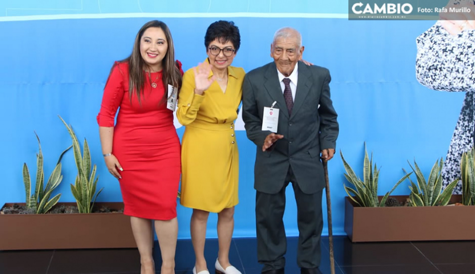 ¡Invitado de honor! Asiste “Don Felipe” al Segundo Informe de Labores ...